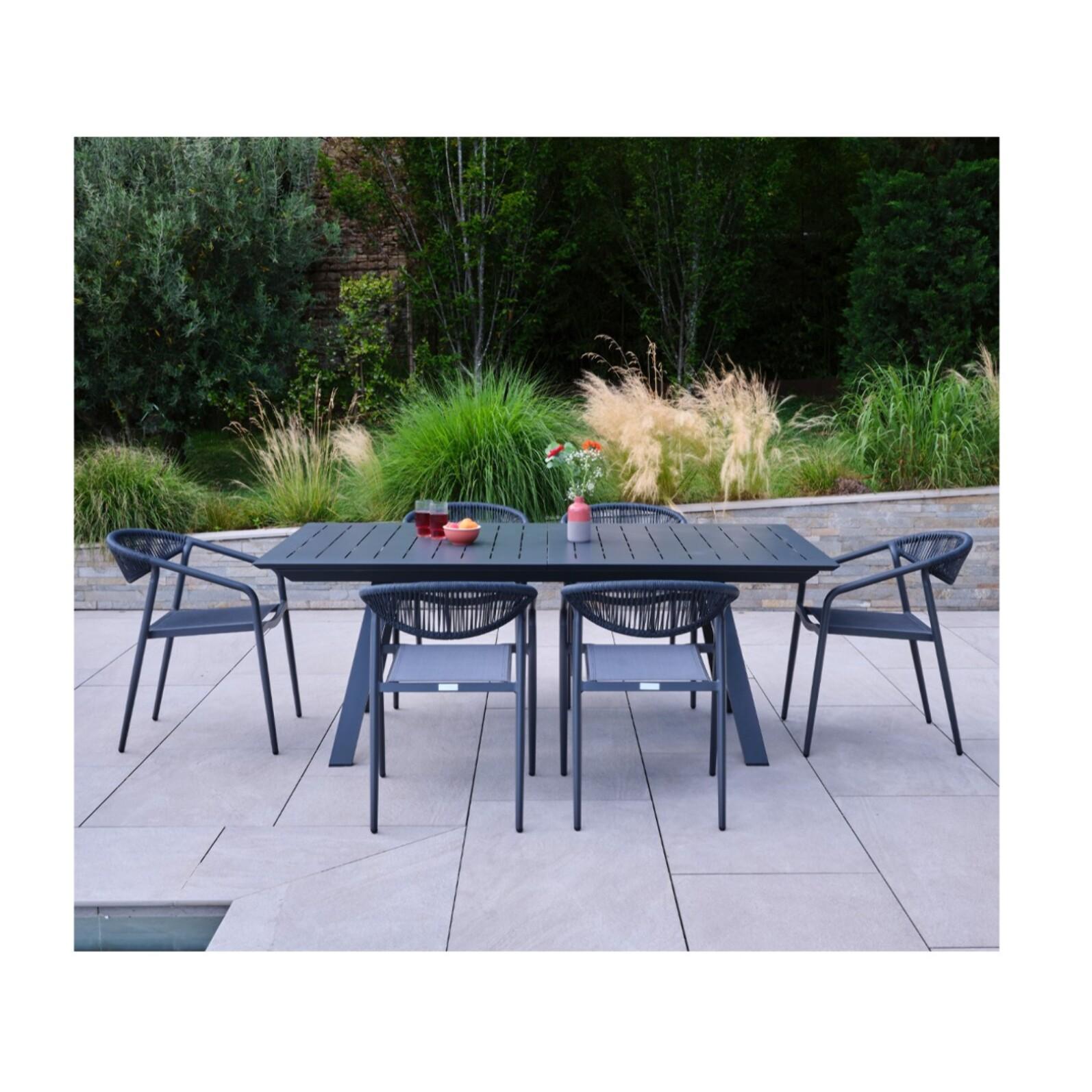 Ozalide - MALOUITANA - Ensemble table et chaises de jardin - Gris ...